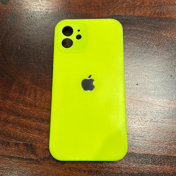 Apple | Cell Phones & Accessories | Iphone 2 Highlighter Yellow Case ...